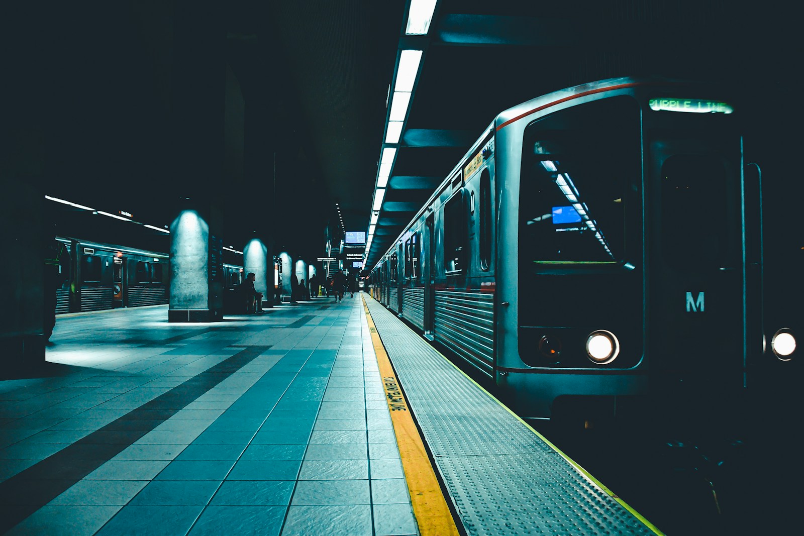 Os bastidores das salas de controle que monitoram o metrô em tempo real